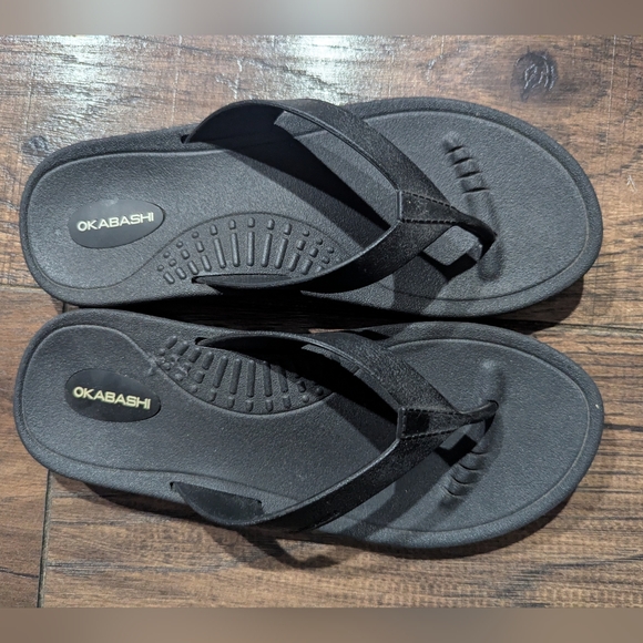 Okabashi | Shoes | Okabashi Womens Black On Black Flip Flops Thongs ...